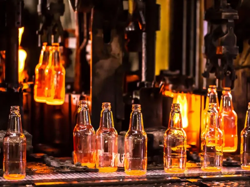 Learn the glass manufacturing process from A to Z